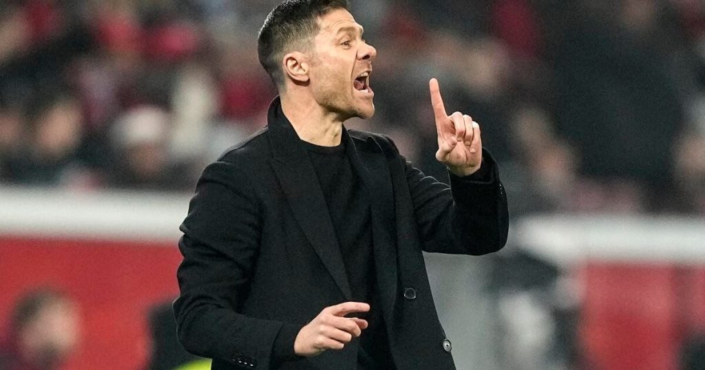Xabi Alonso jokes about playing again in the face of his team's wave of ...