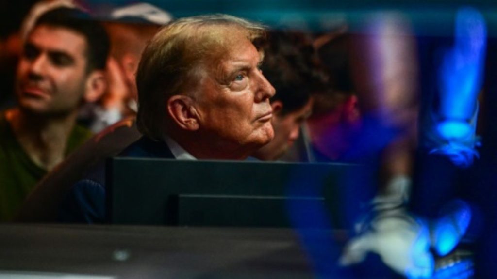 Donald Trump: Campaign fundraising event brings in record amount