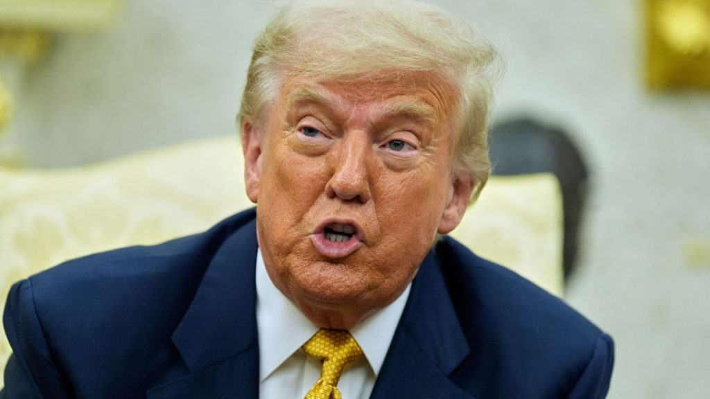 US President Trump announces sugar change in US Coca-Cola